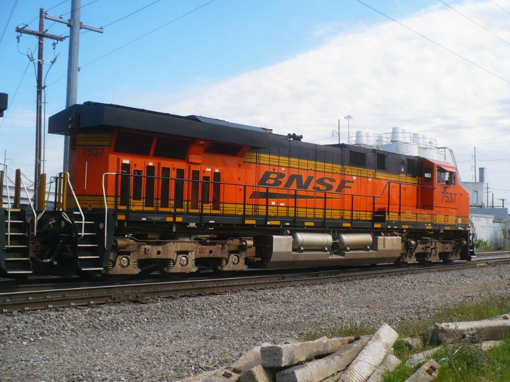 BNSF 7537